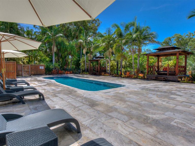 Honeymoon in Paradise on the Southern Great Barrier Reef - The ...